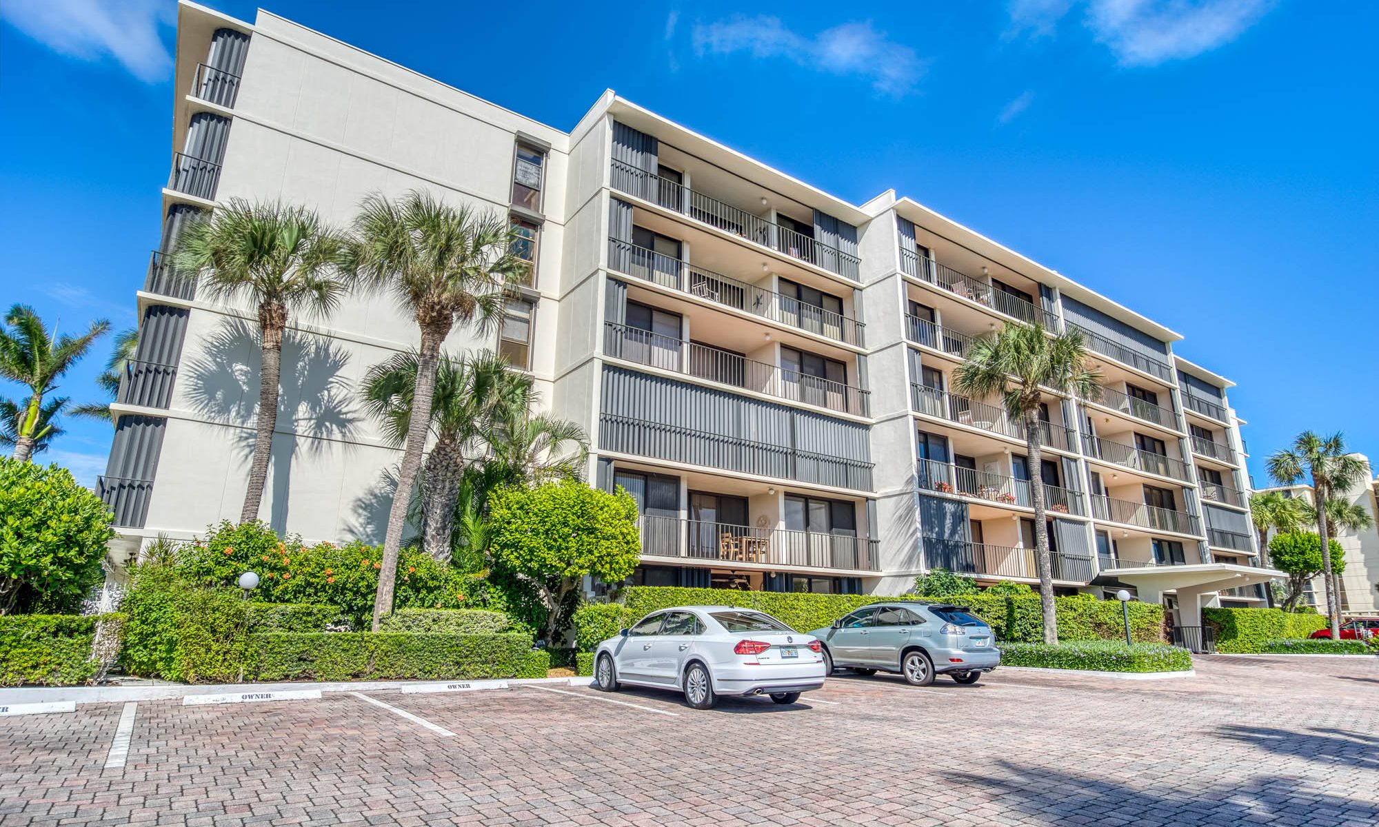 Ocean Villas Jupiter Island Jupiter 3 Homes for Sale | Echo Fine Properties