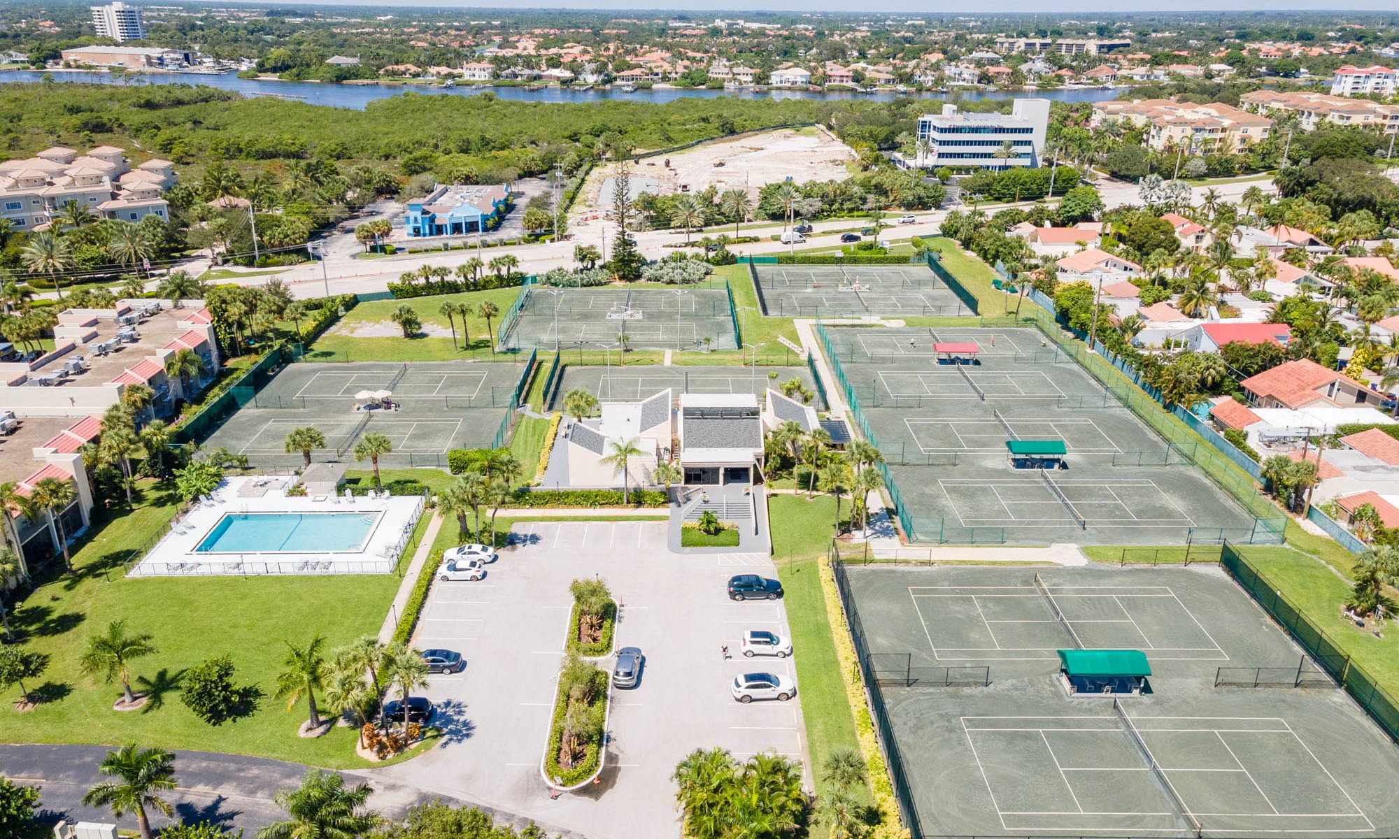 Jupiter Ocean and Racquet Club Jupiter 19 Homes for Sale | Echo Fine ...