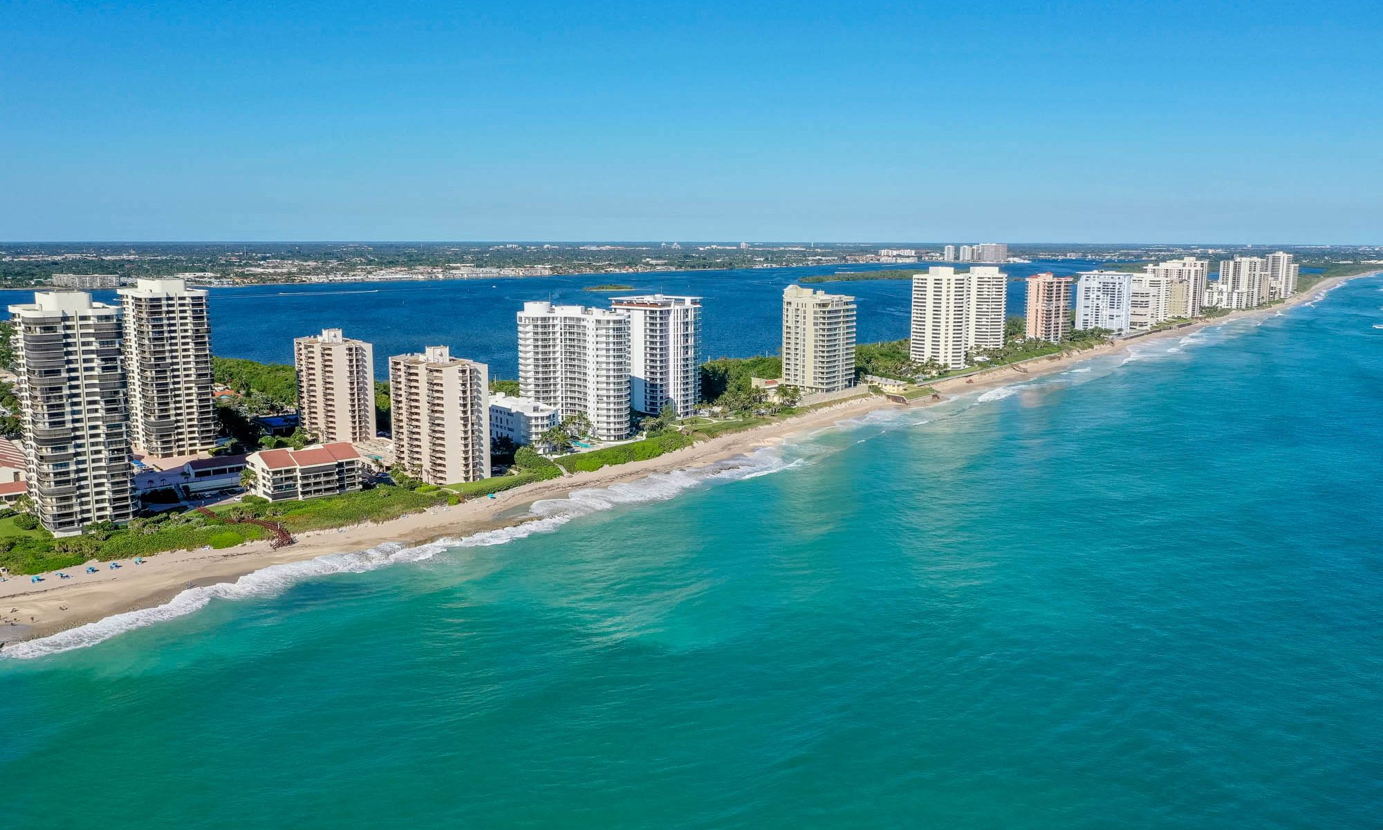 Martinique Condos Singer Island 5 Homes for Sale | Echo Fine Properties