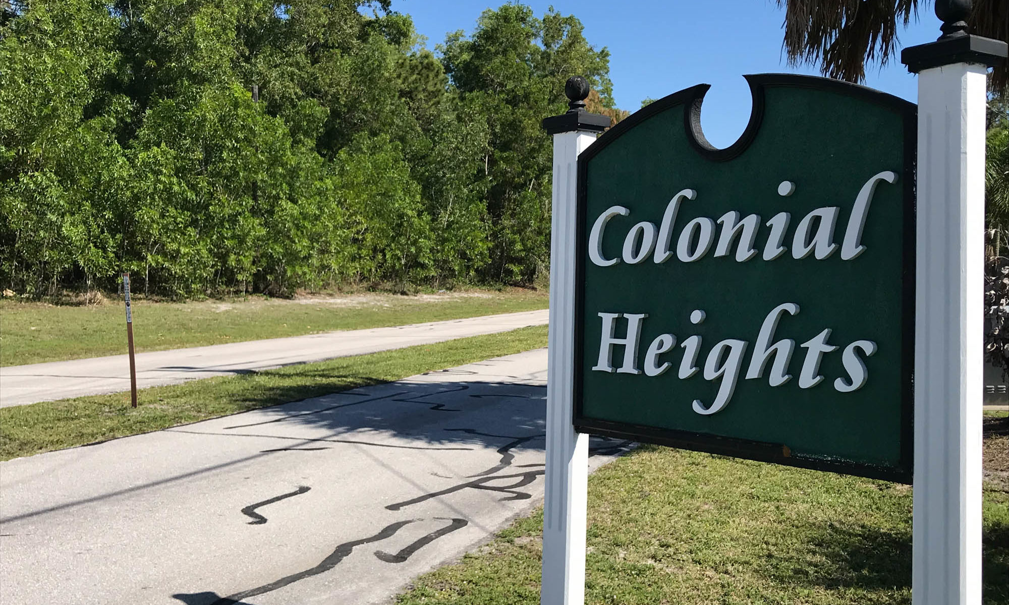 Colonial Heights Port Salerno, Florida Homes for Sale
